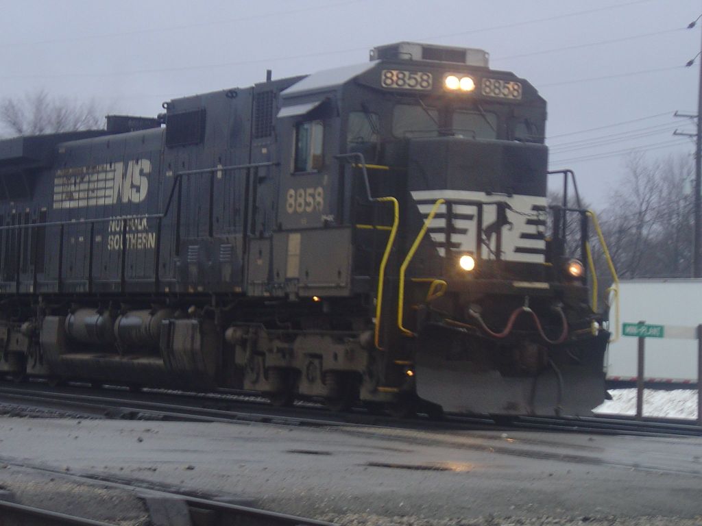NS 8858